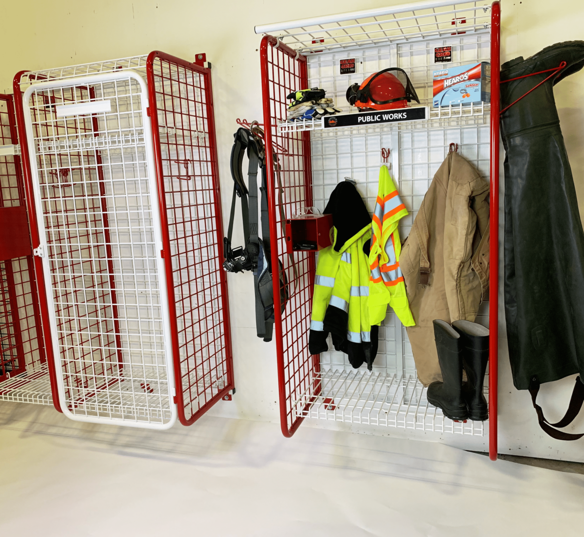 Standard Wall Mount Lockers - Public Works - GearGrid